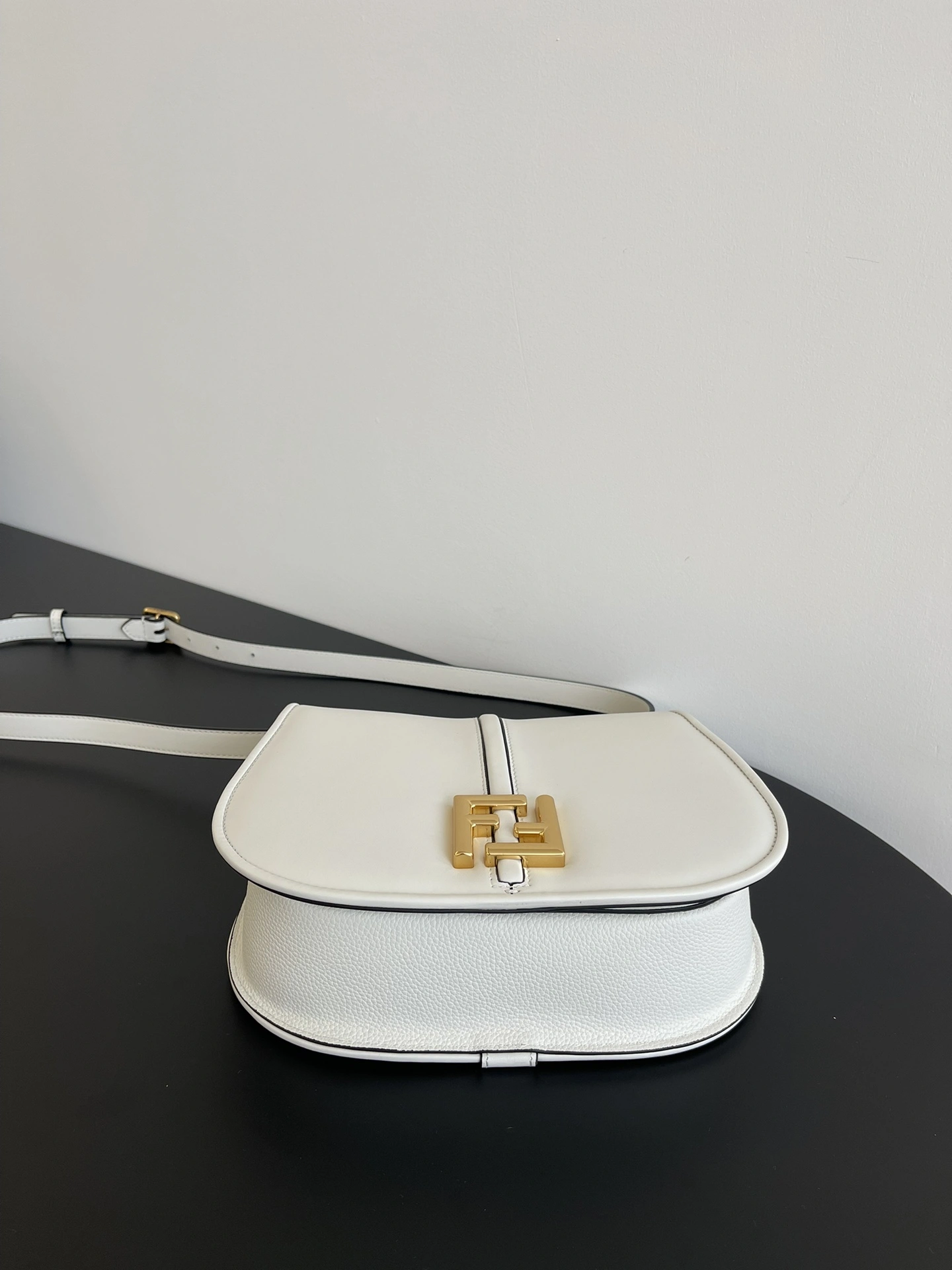 Top mirror Fendi Satchel Bags