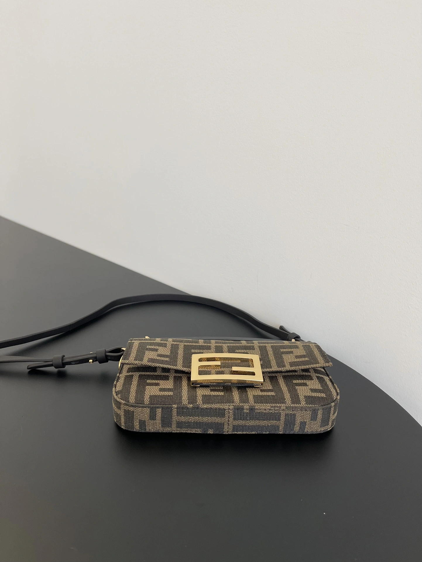 Factory-made Fendi Satchel Bags