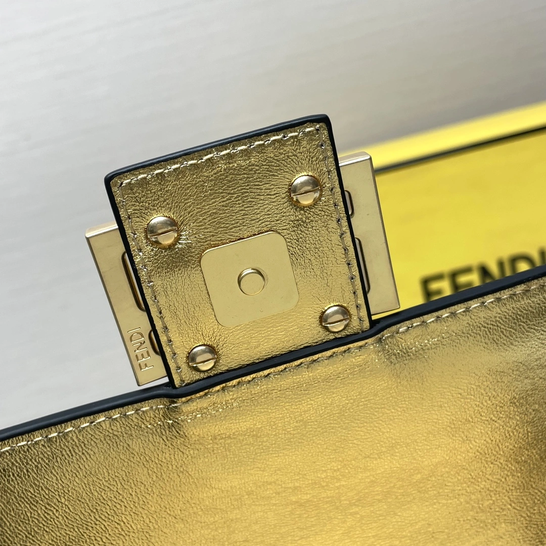 Bargain Fendi Satchel Bags
