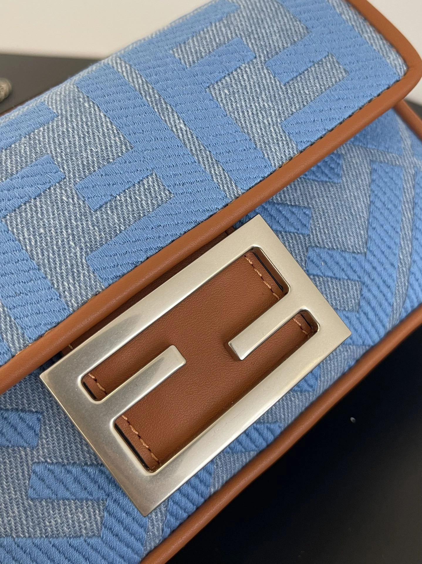 High fidelity Fendi Satchel Bags