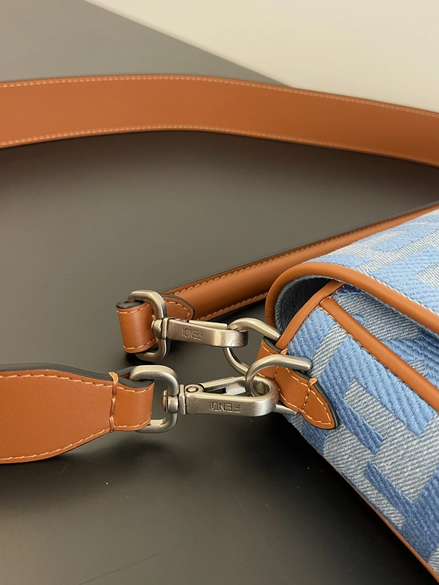 Top mirror Fendi Satchel Bags