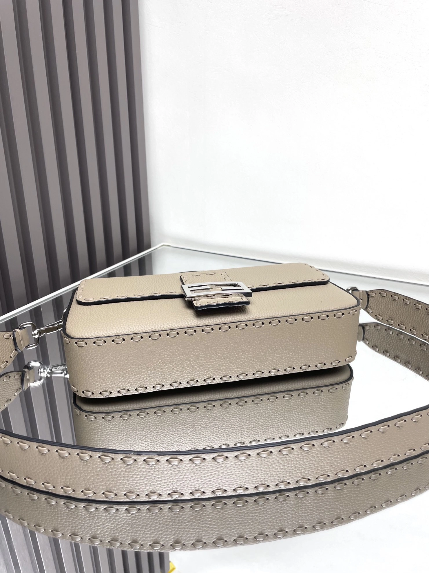 Precise copy Fendi Satchel Bags