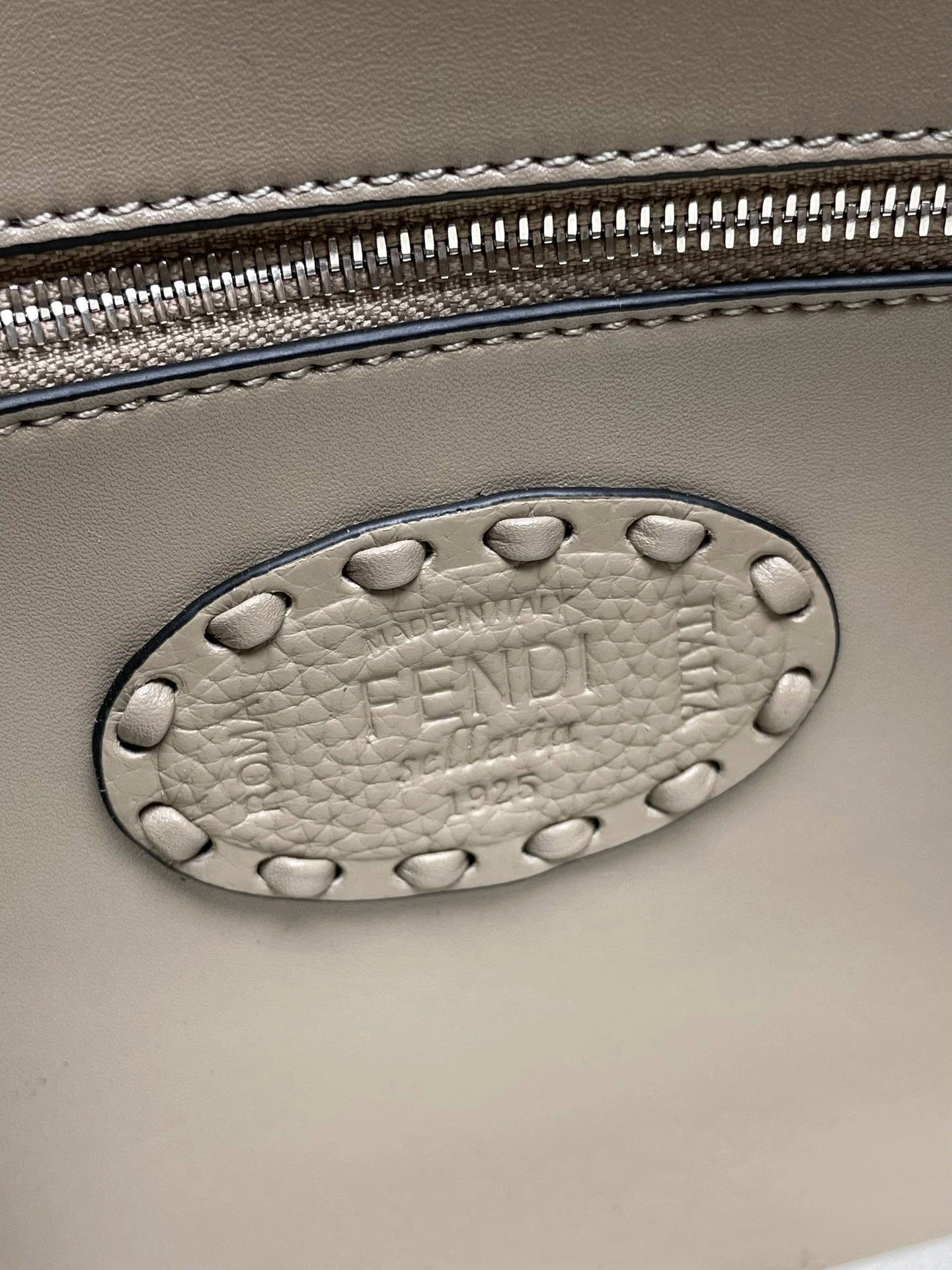 Precise copy Fendi Satchel Bags
