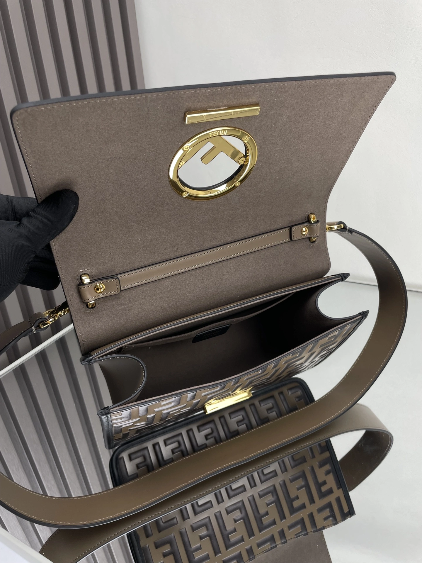 Exact replica Fendi Satchel Bags