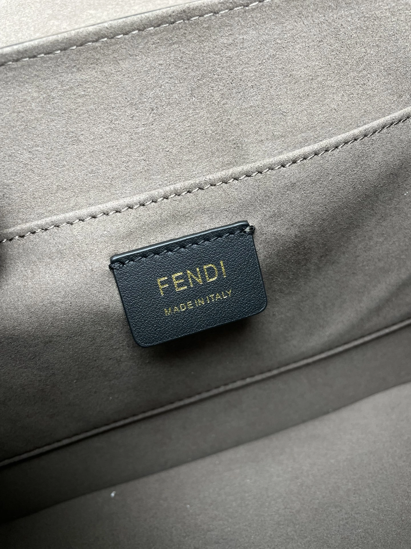 Exact replica Fendi Satchel Bags