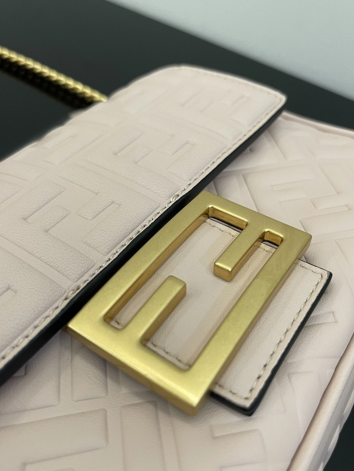 Cut-rate Fendi Satchel Bags