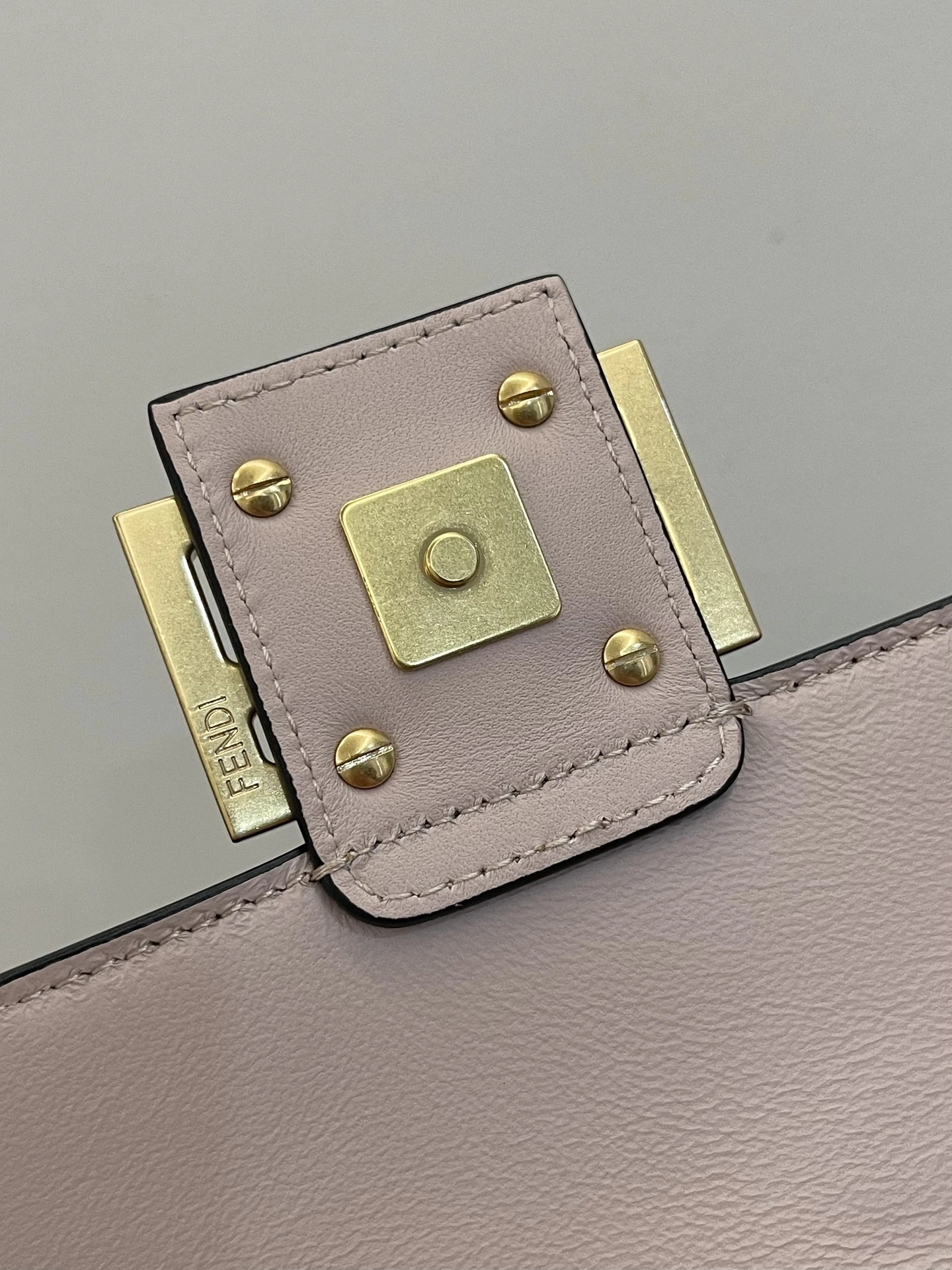 Cut-rate Fendi Satchel Bags