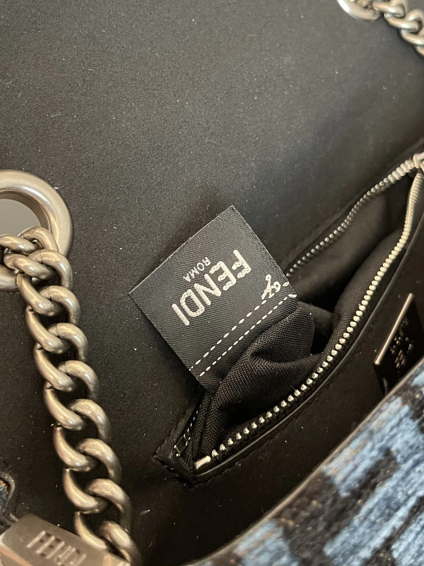 Bargain Fendi Satchel Bags