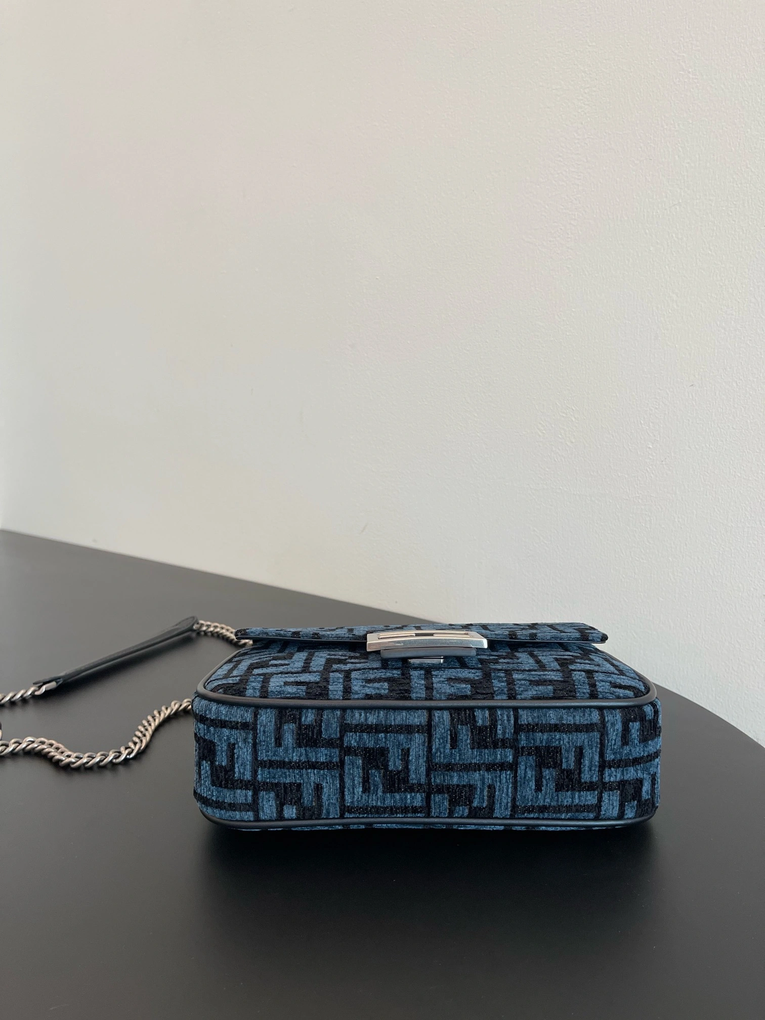 Bargain Fendi Satchel Bags