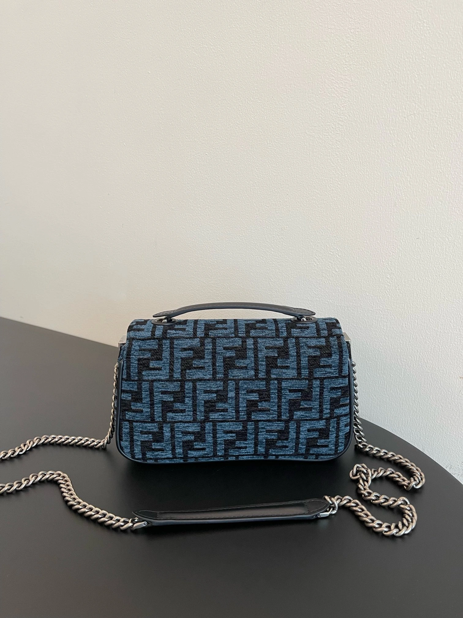 Bargain Fendi Satchel Bags