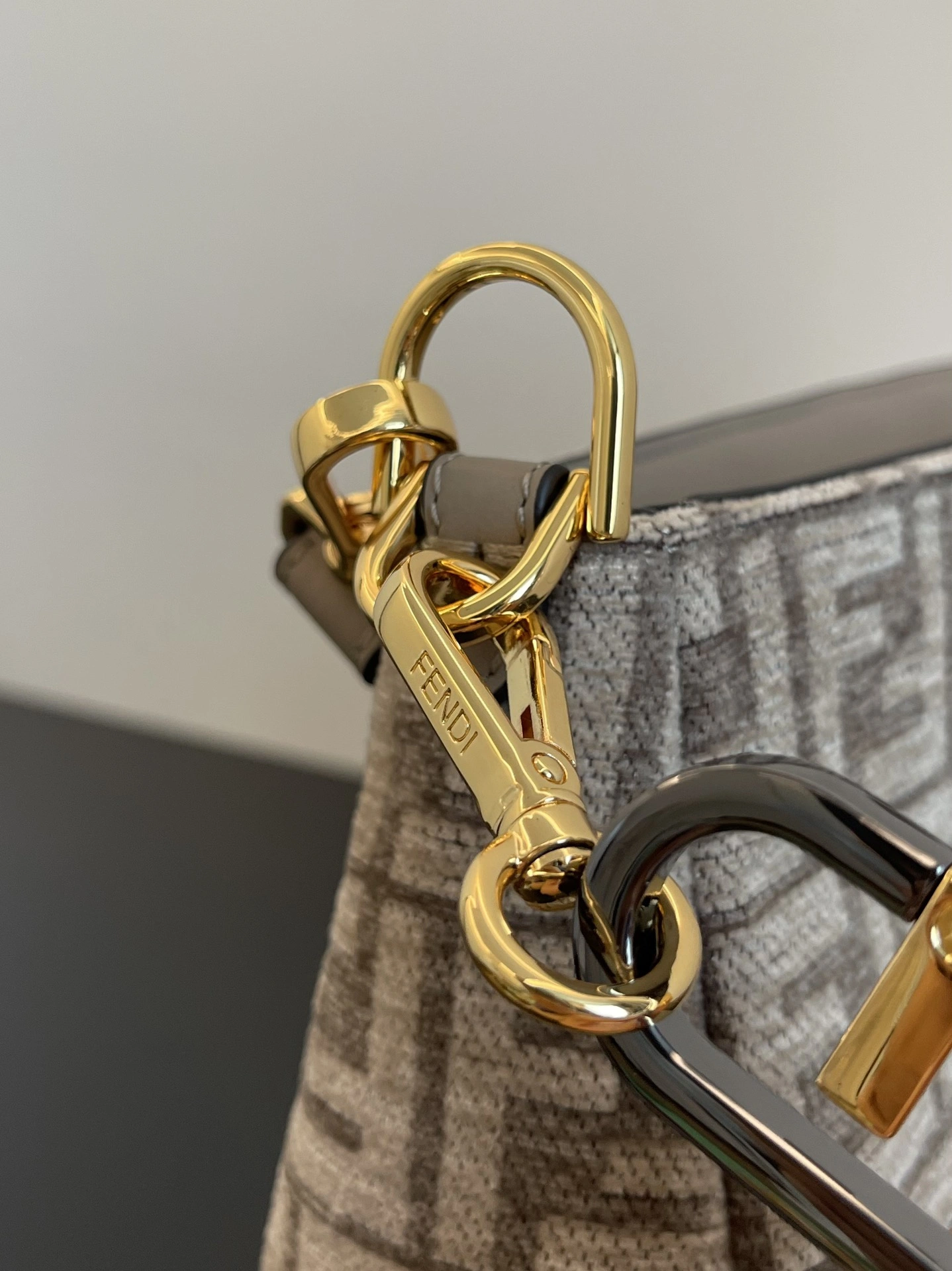 Bargain Fendi Satchel Bags