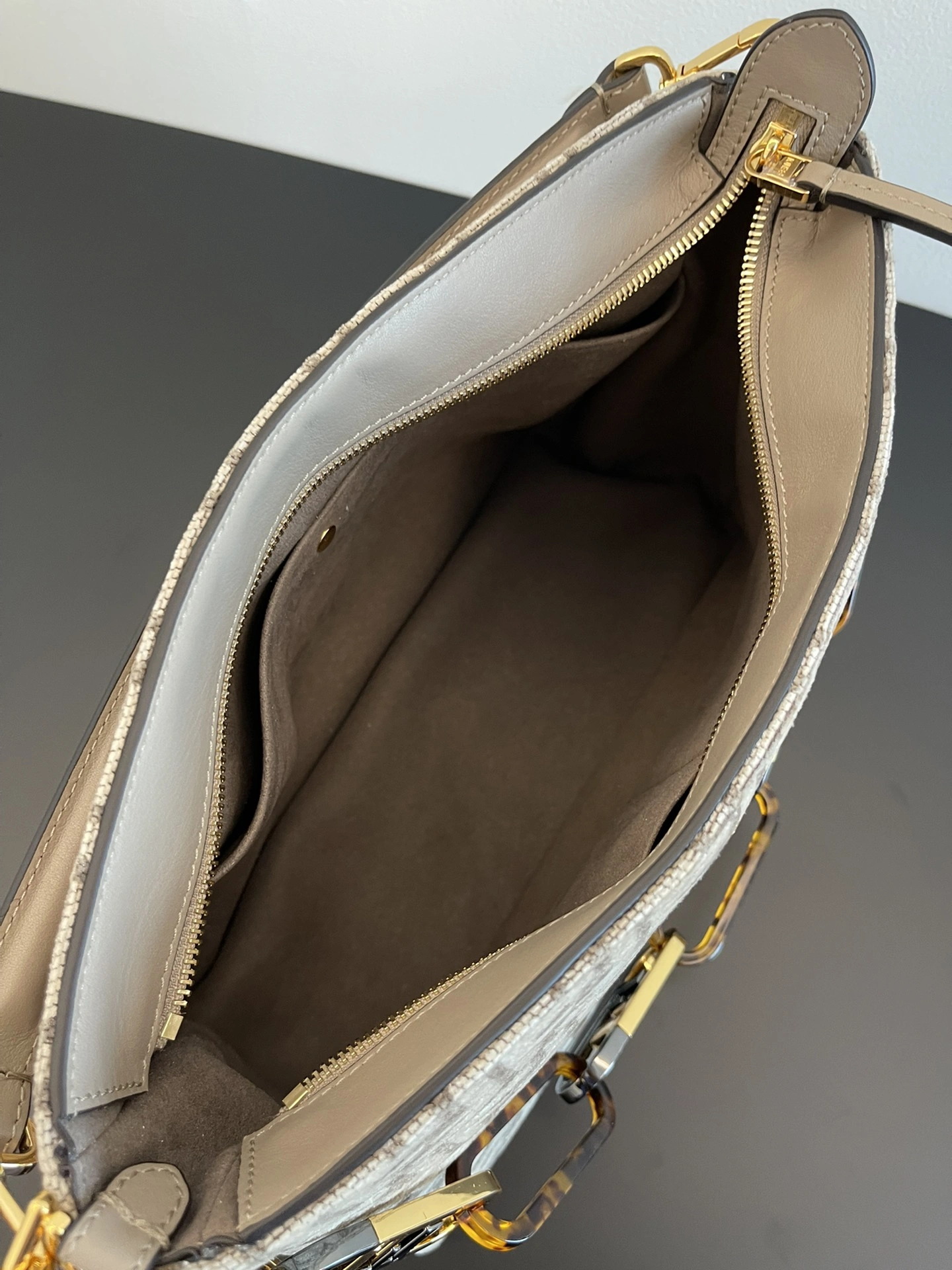 Bargain Fendi Satchel Bags