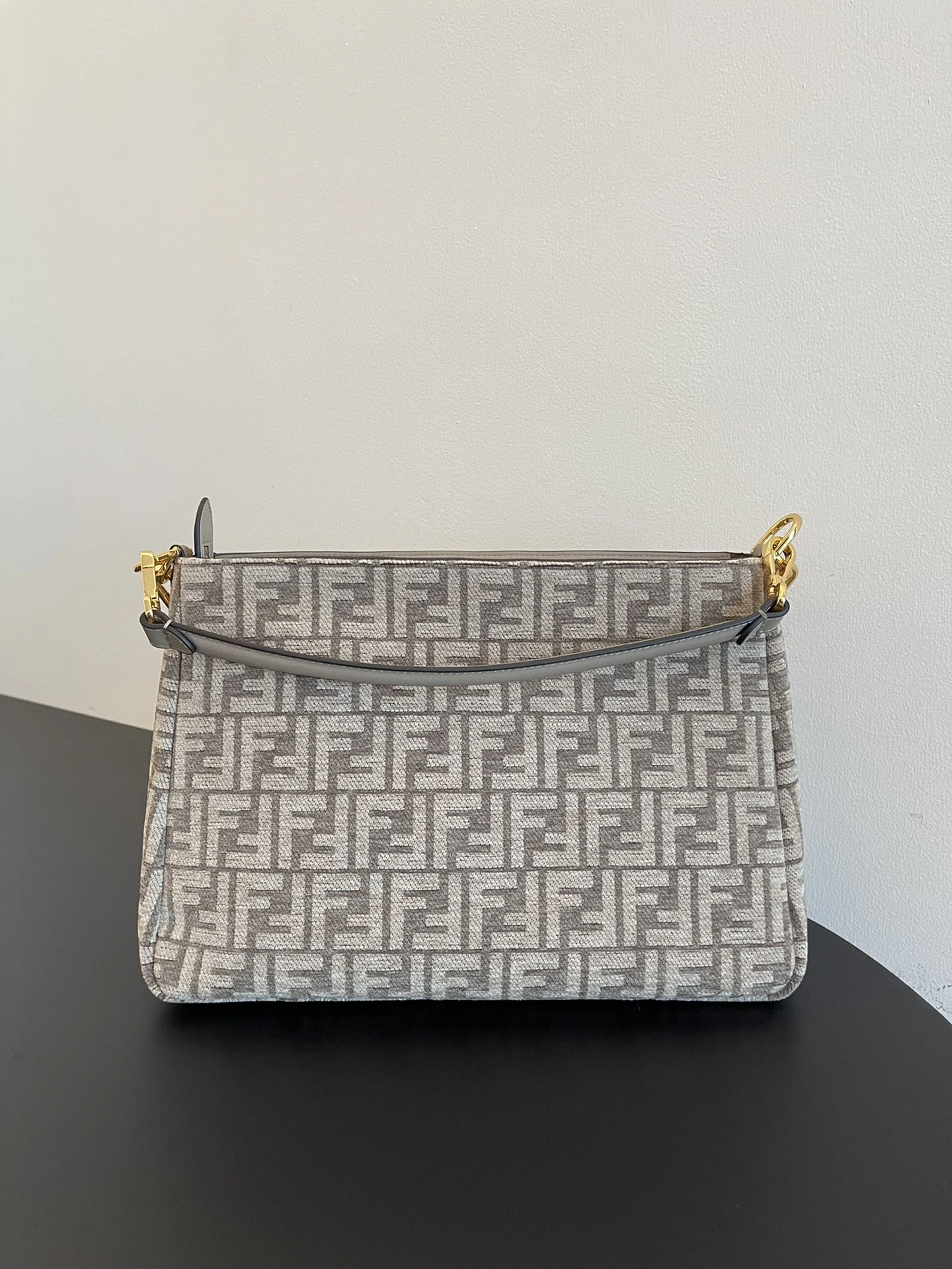 Bargain Fendi Satchel Bags