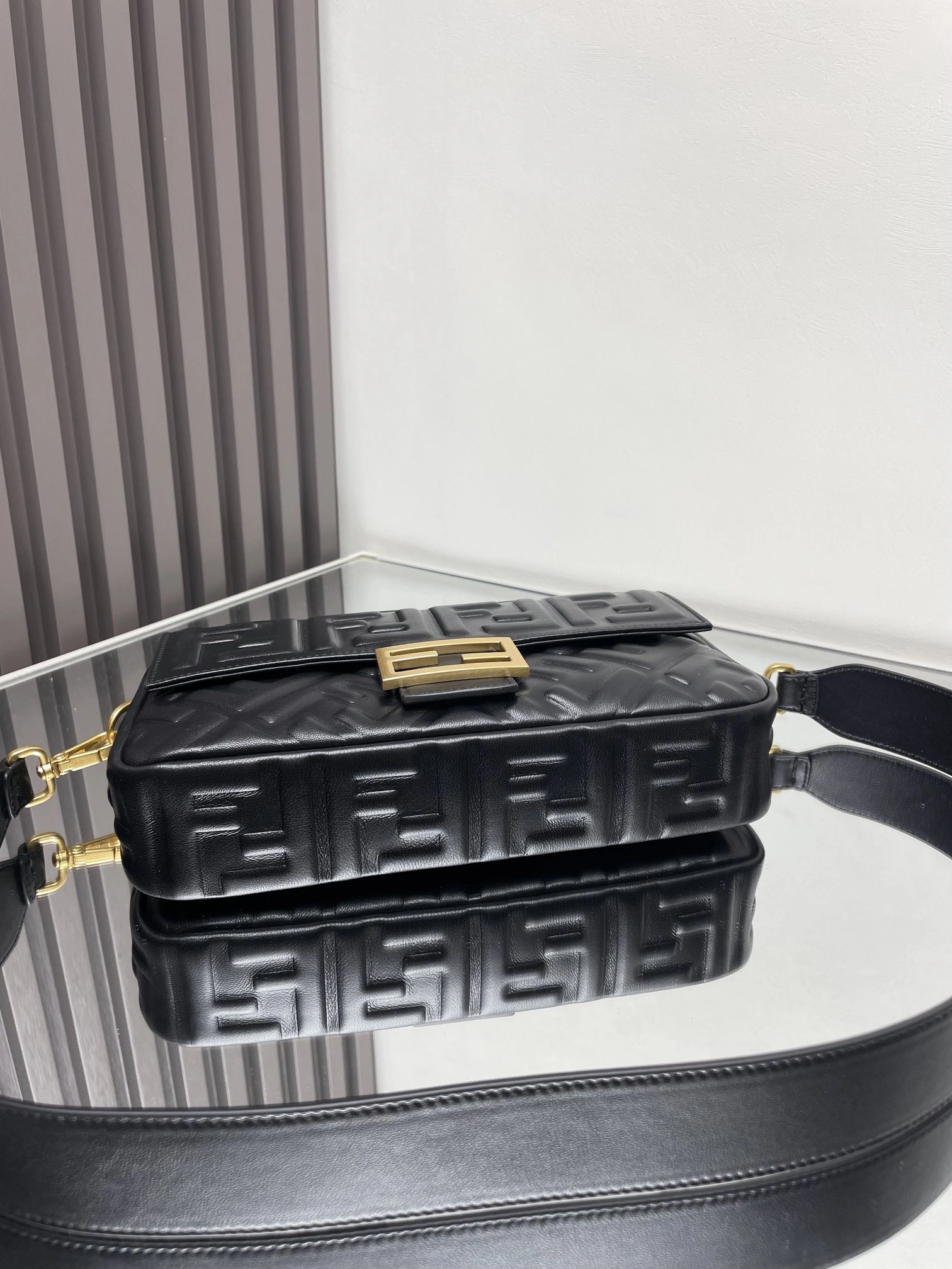 Top match Fendi Satchel Bags