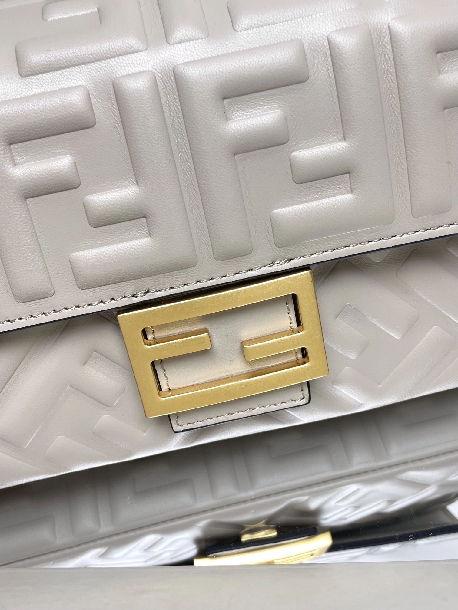 Official Fendi Satchel Bags