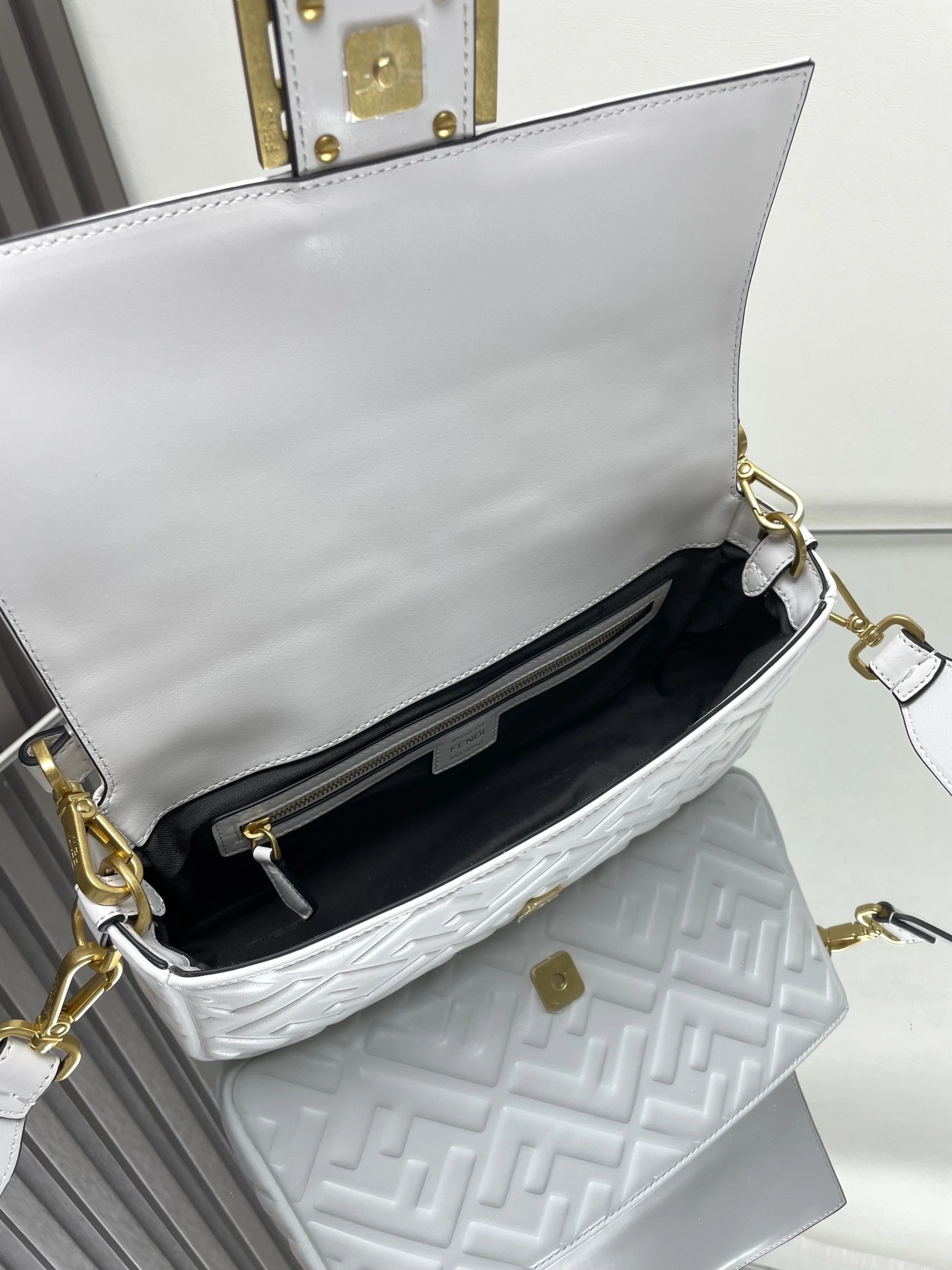 Perfect replica Fendi Satchel Bags