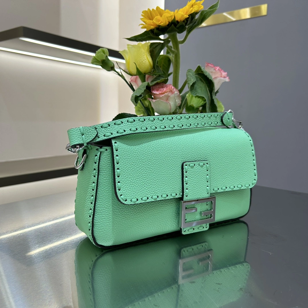 Top match Fendi Satchel Bags