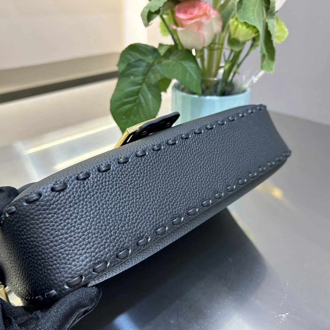 Top match Fendi Satchel Bags