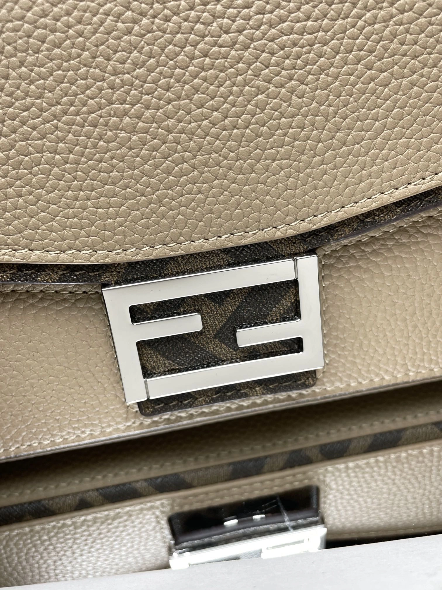 Cut-rate Fendi Satchel Bags