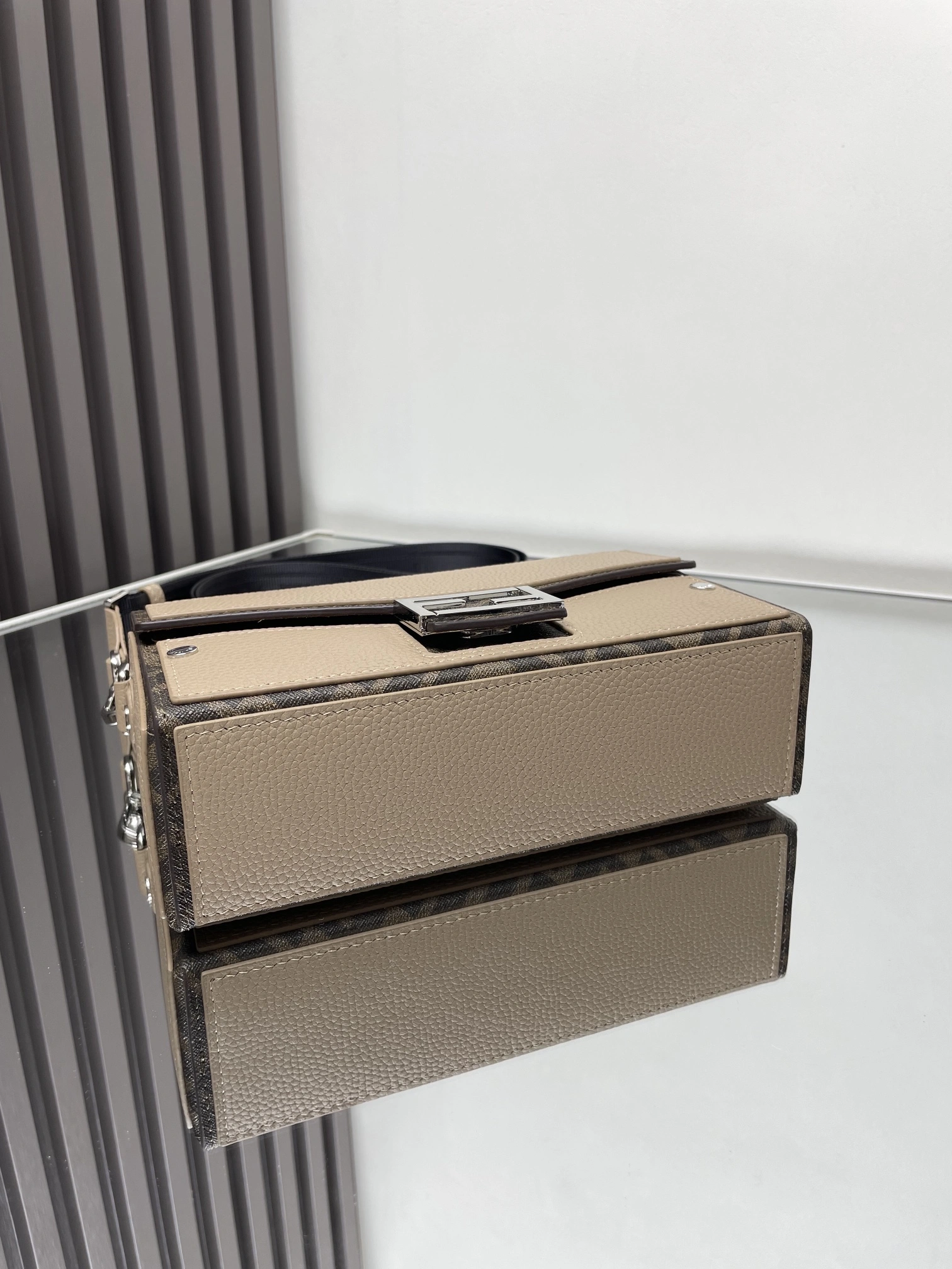 Cut-rate Fendi Satchel Bags