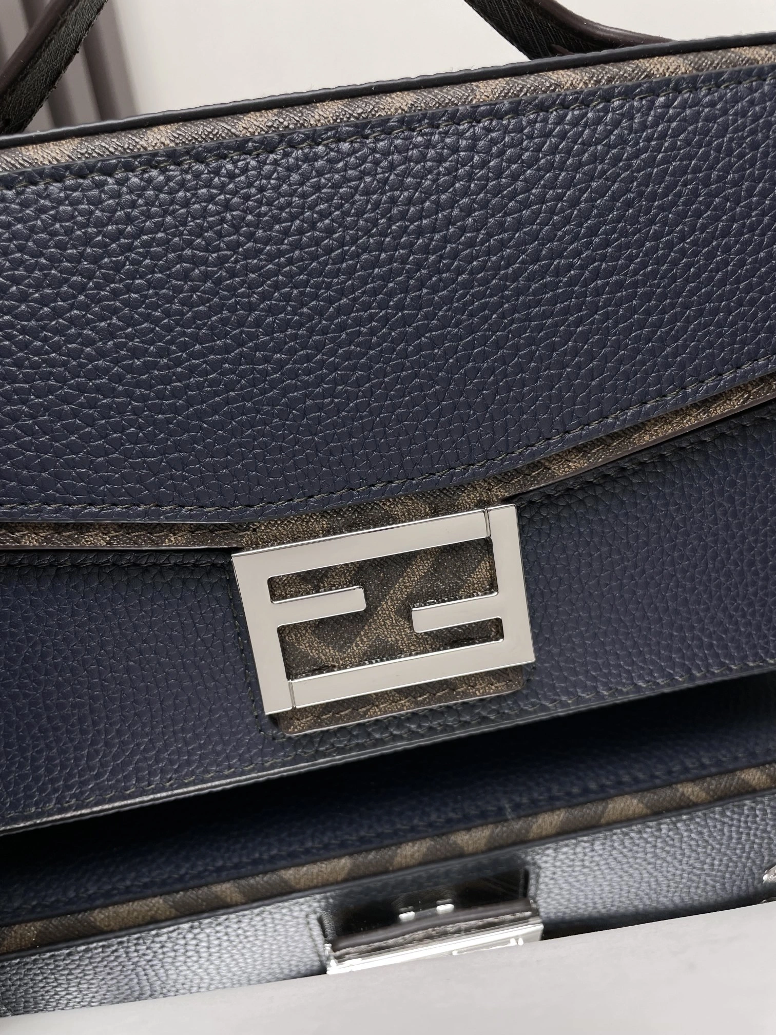 Precise copy Fendi Satchel Bags