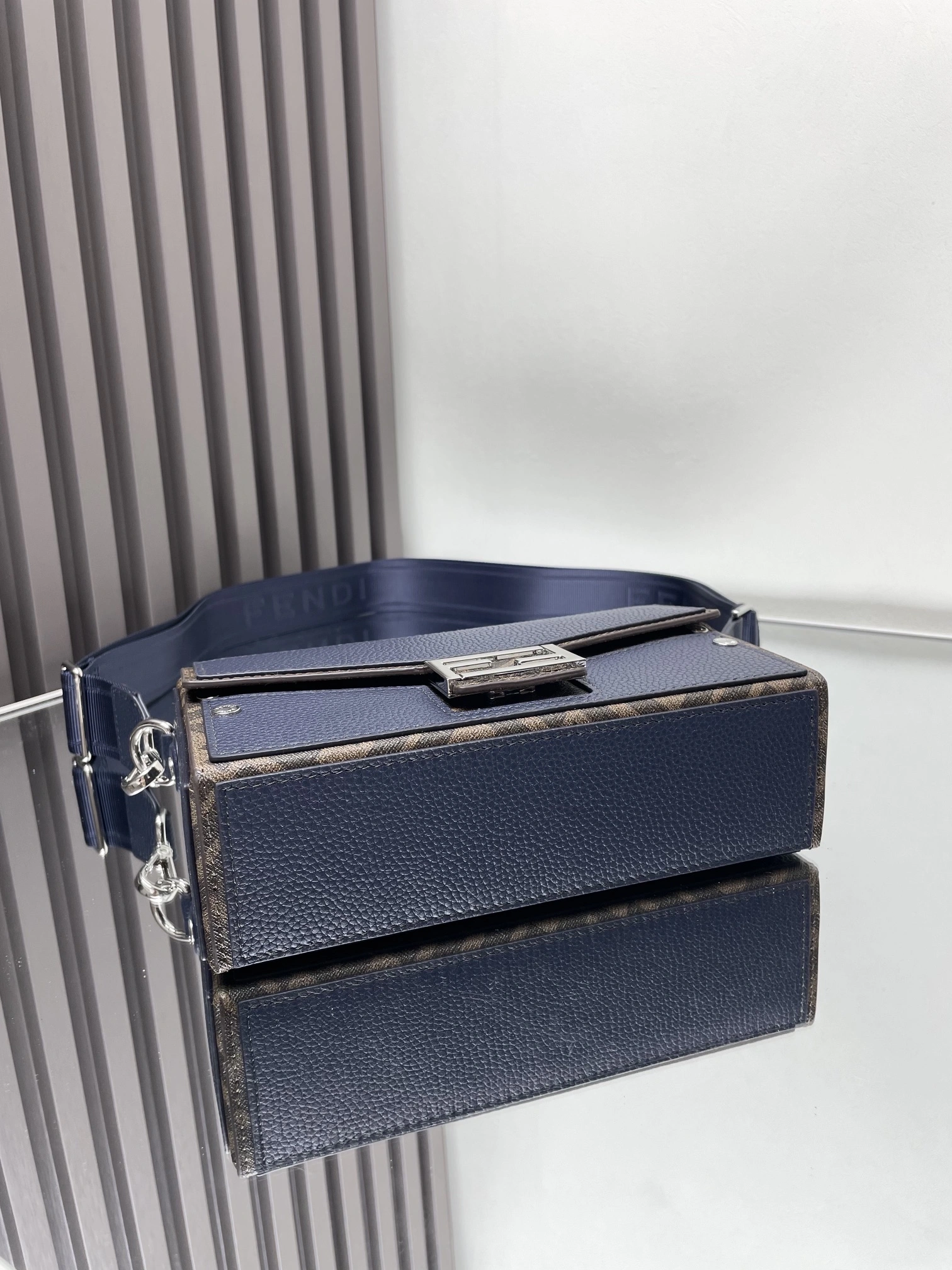 Precise copy Fendi Satchel Bags