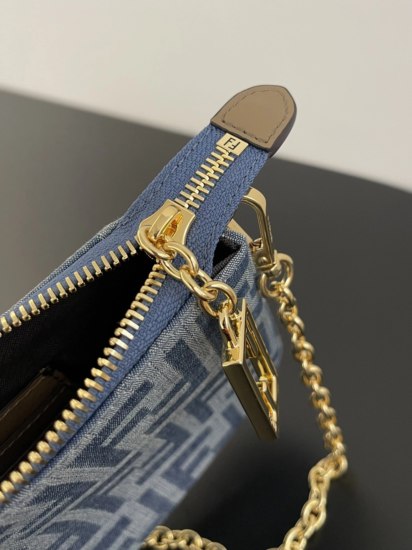 Inexpensive Fendi Satchel Bags