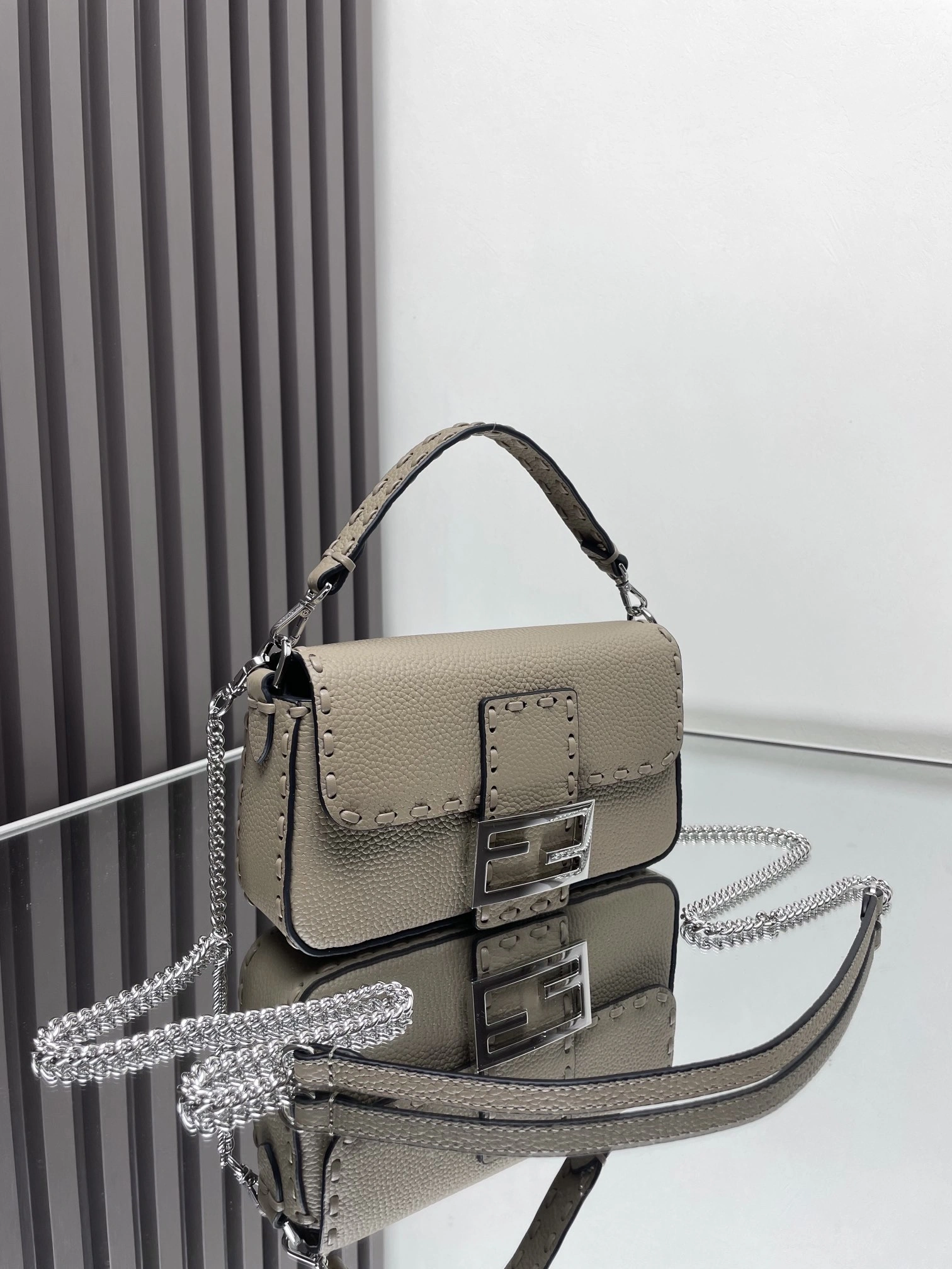 Bargain Fendi Satchel Bags