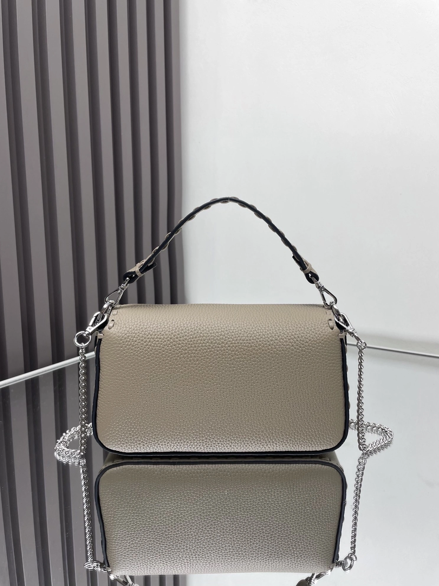 Bargain Fendi Satchel Bags