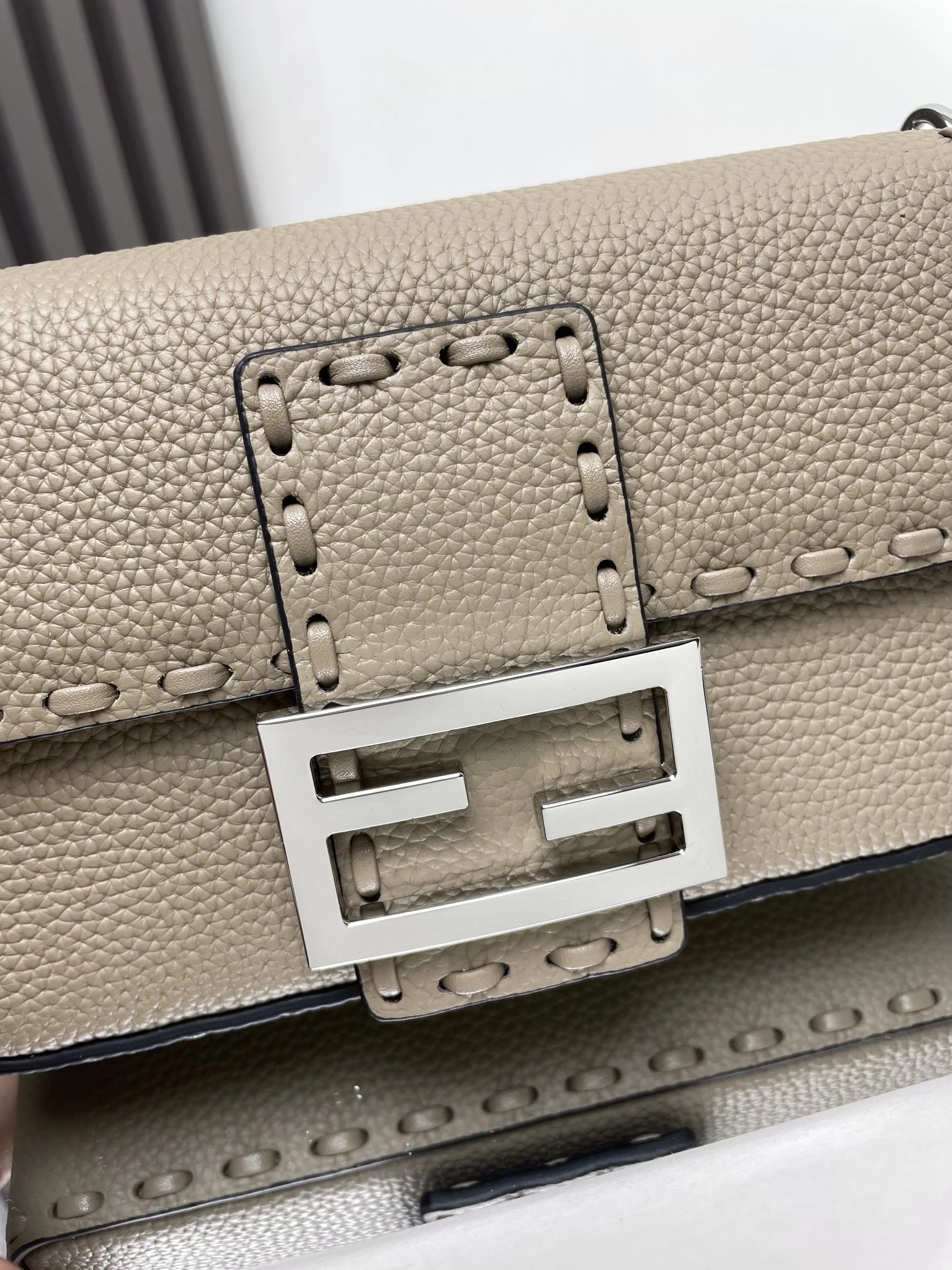 Bargain Fendi Satchel Bags