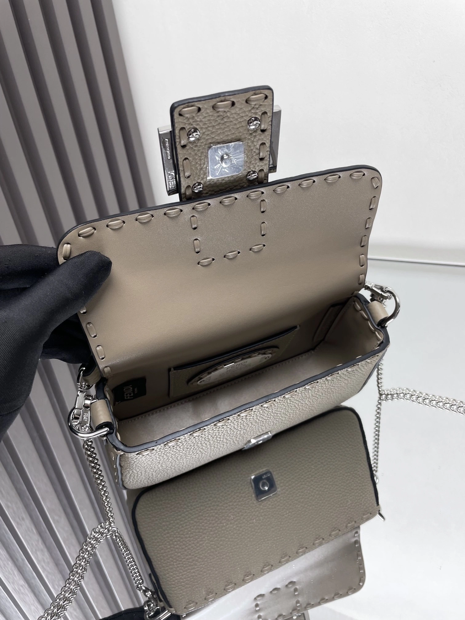 Bargain Fendi Satchel Bags