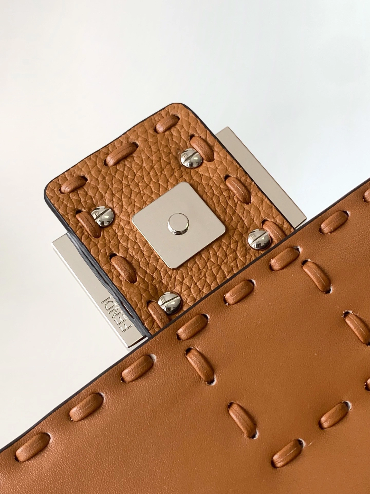 High accuracy Fendi Satchel Bags