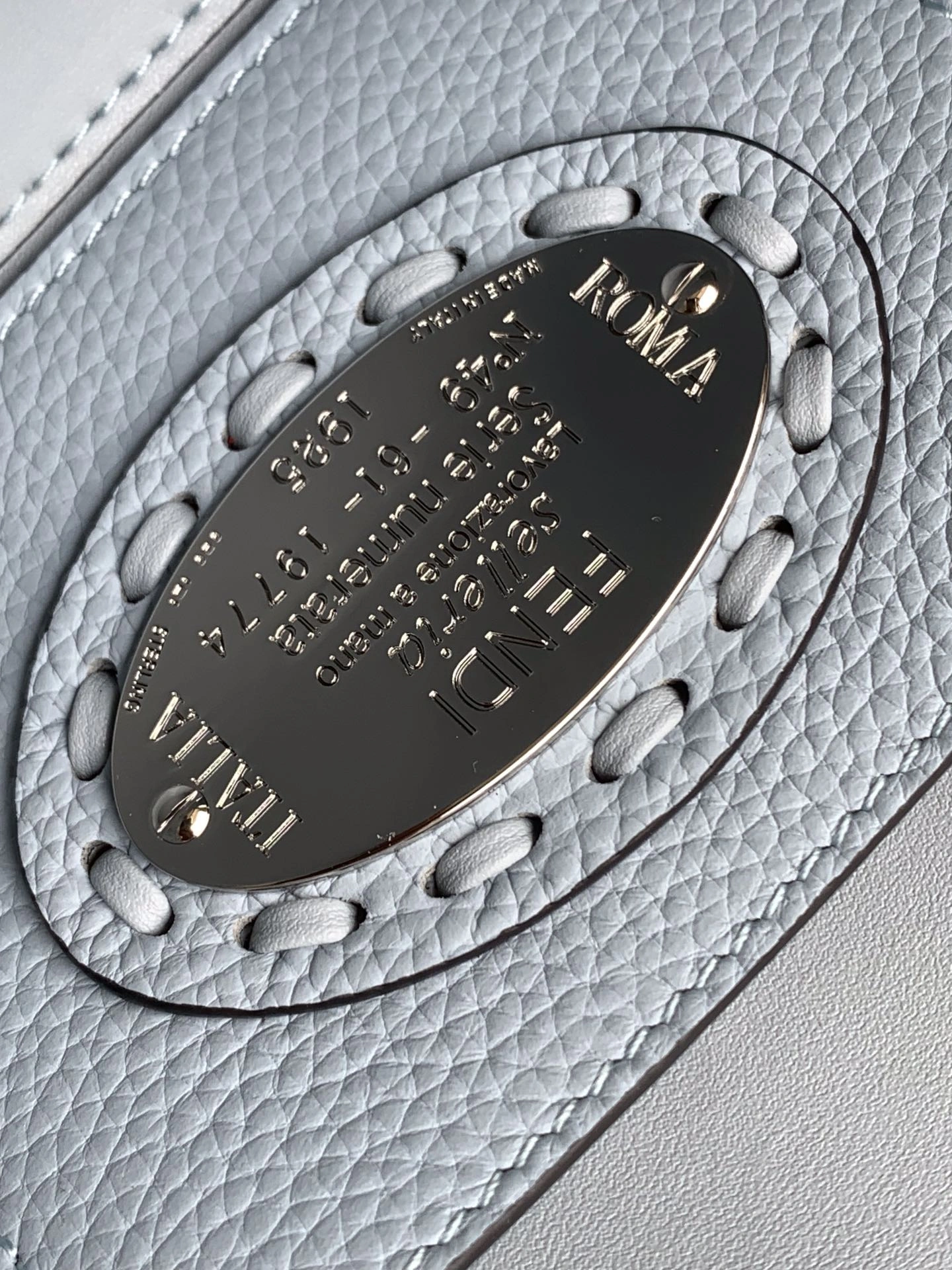 High accuracy Fendi Satchel Bags