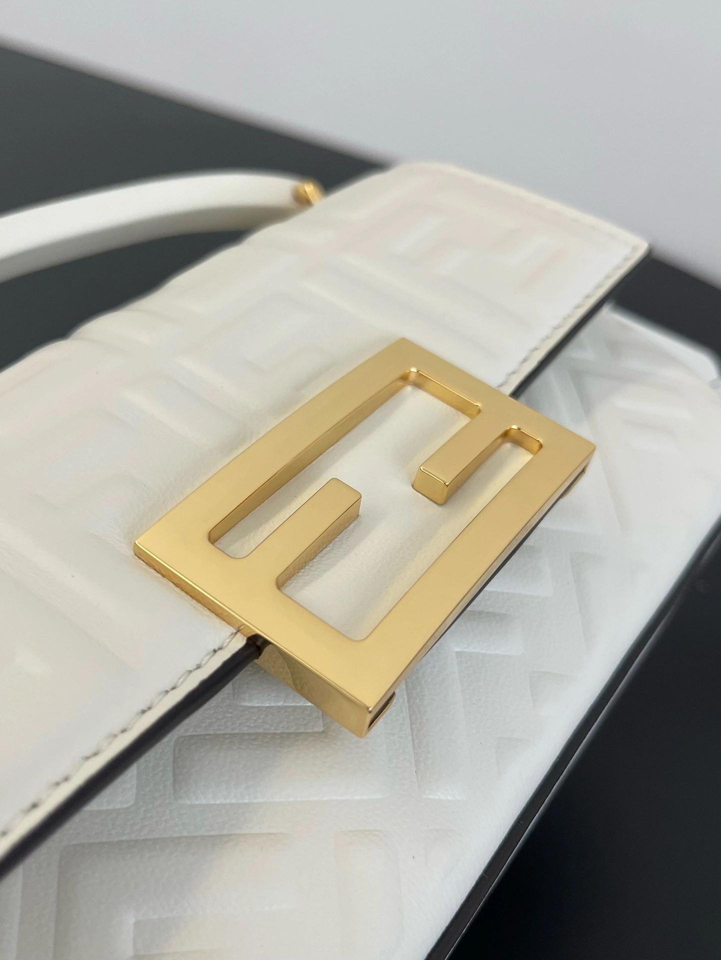 1:1 copy Fendi Satchel Bags