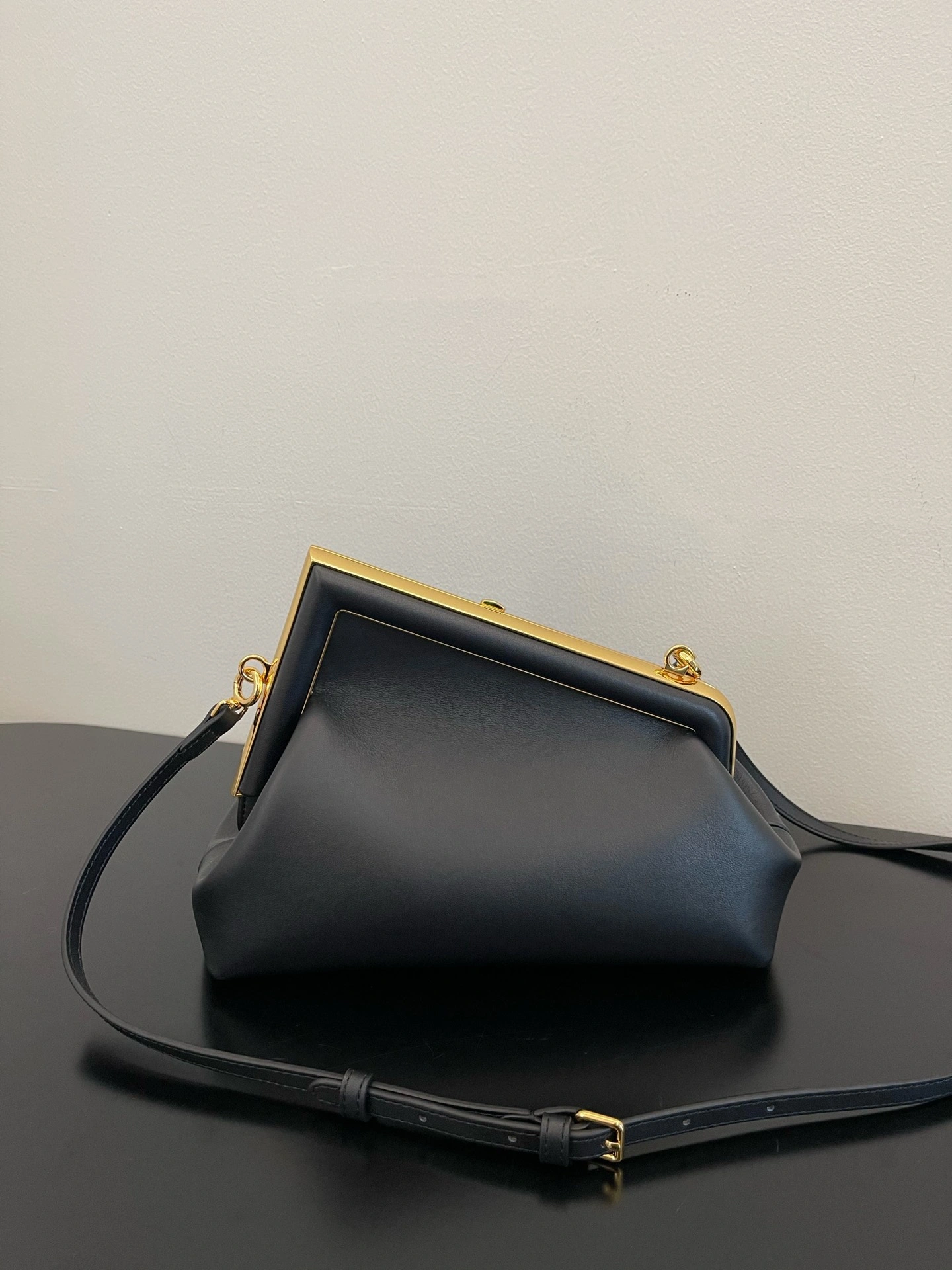 Discounted Fendi Satchel Bags