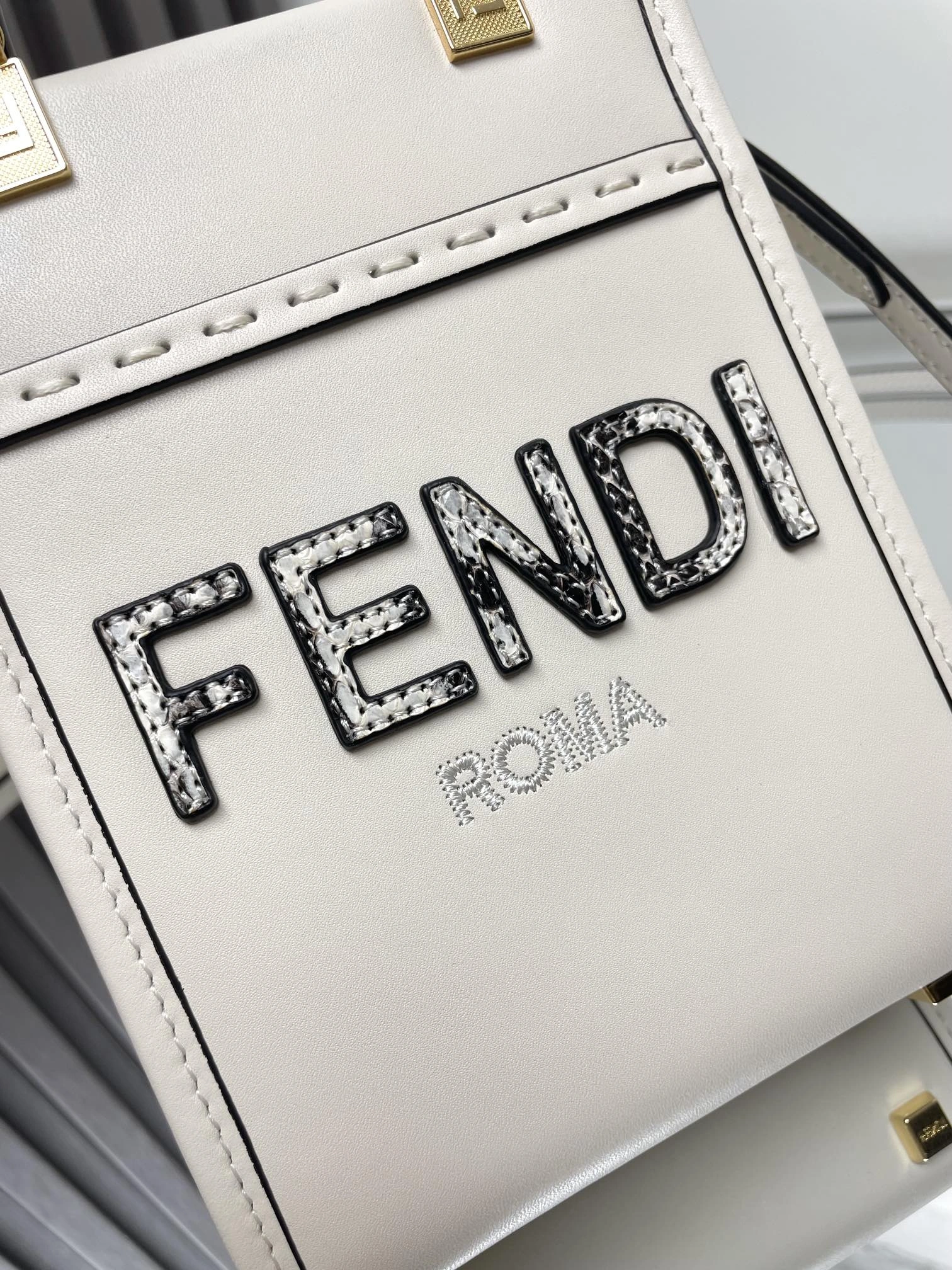 Inexpensive Fendi Satchel Bags