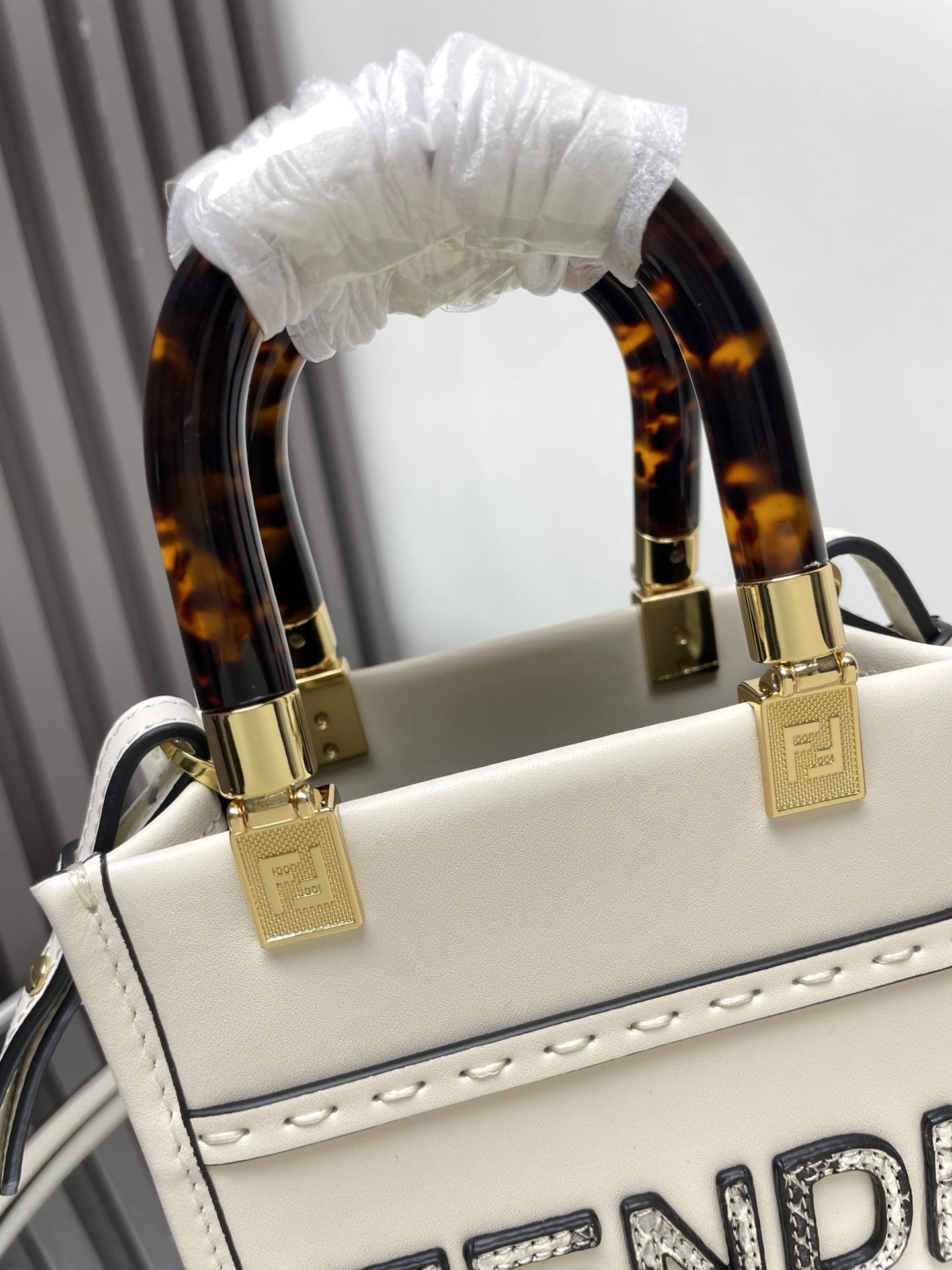 Inexpensive Fendi Satchel Bags