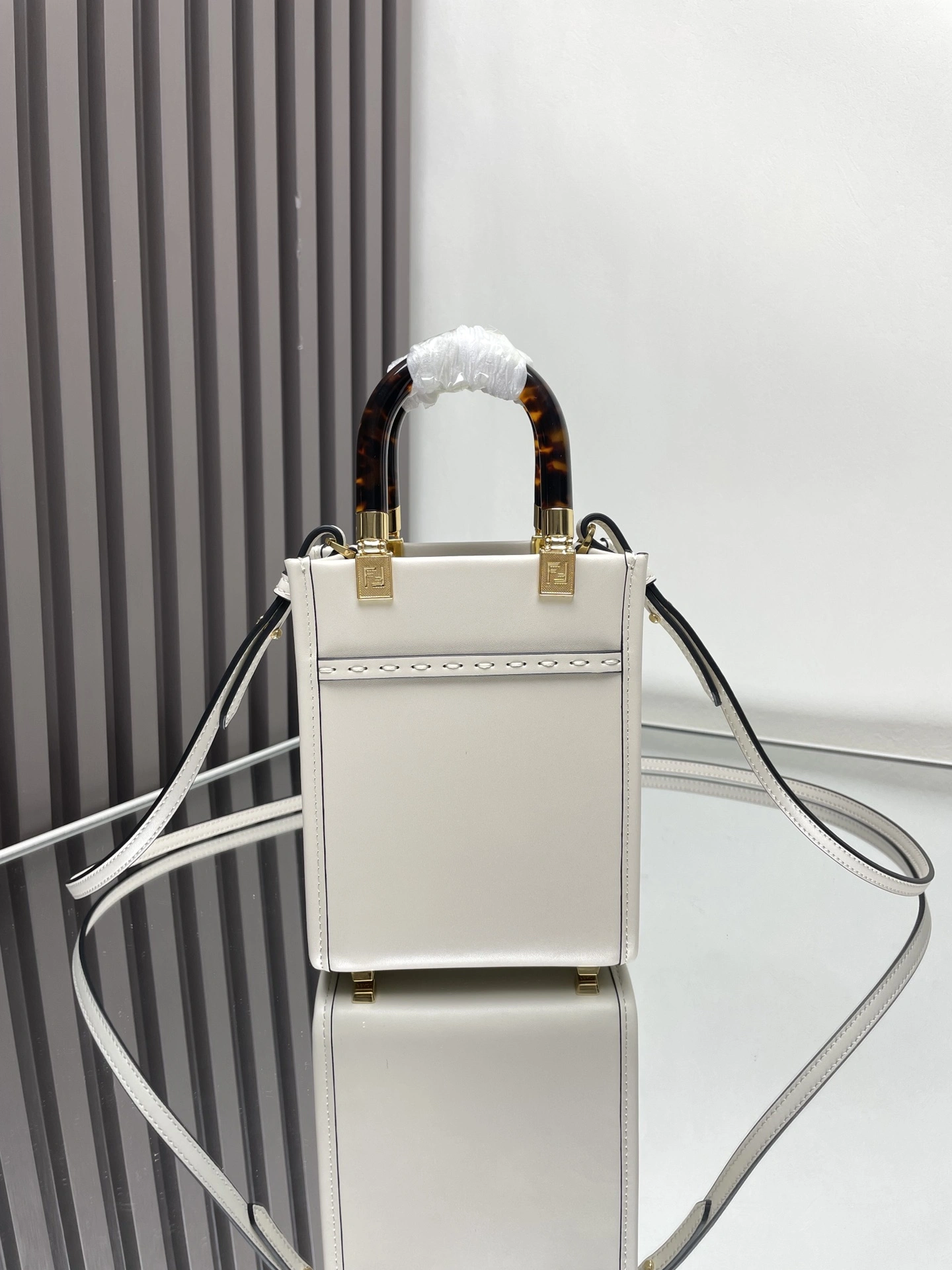 Inexpensive Fendi Satchel Bags