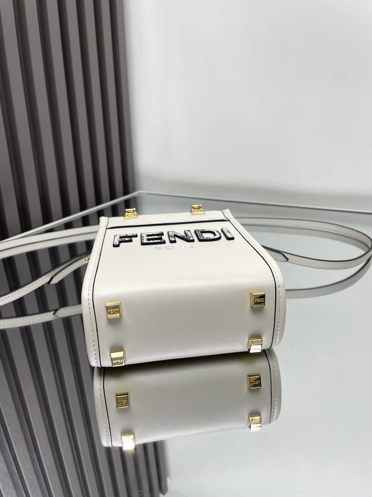 Inexpensive Fendi Satchel Bags
