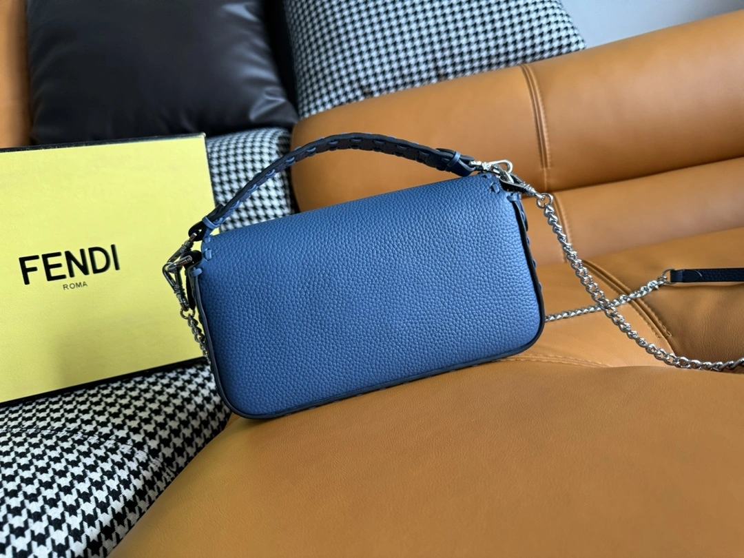 High accuracy Fendi Satchel Bags