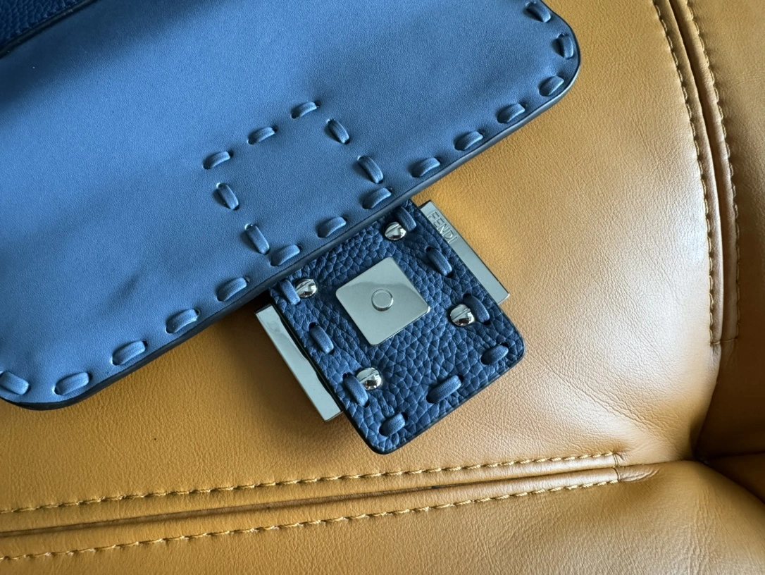 High accuracy Fendi Satchel Bags