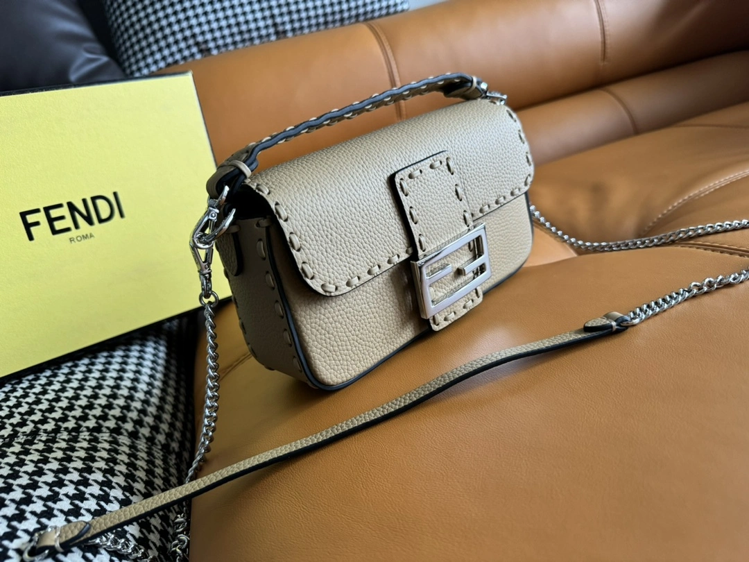 Top match Fendi Satchel Bags