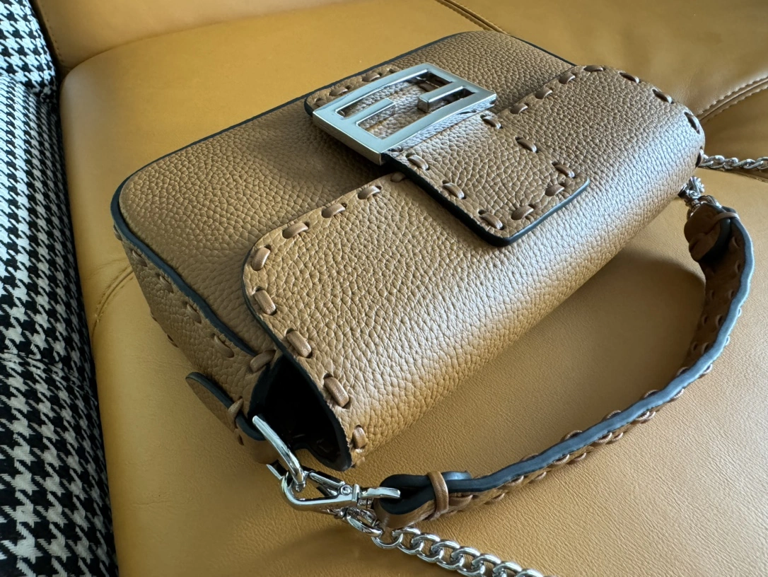 Reasonably priced Fendi Satchel Bags