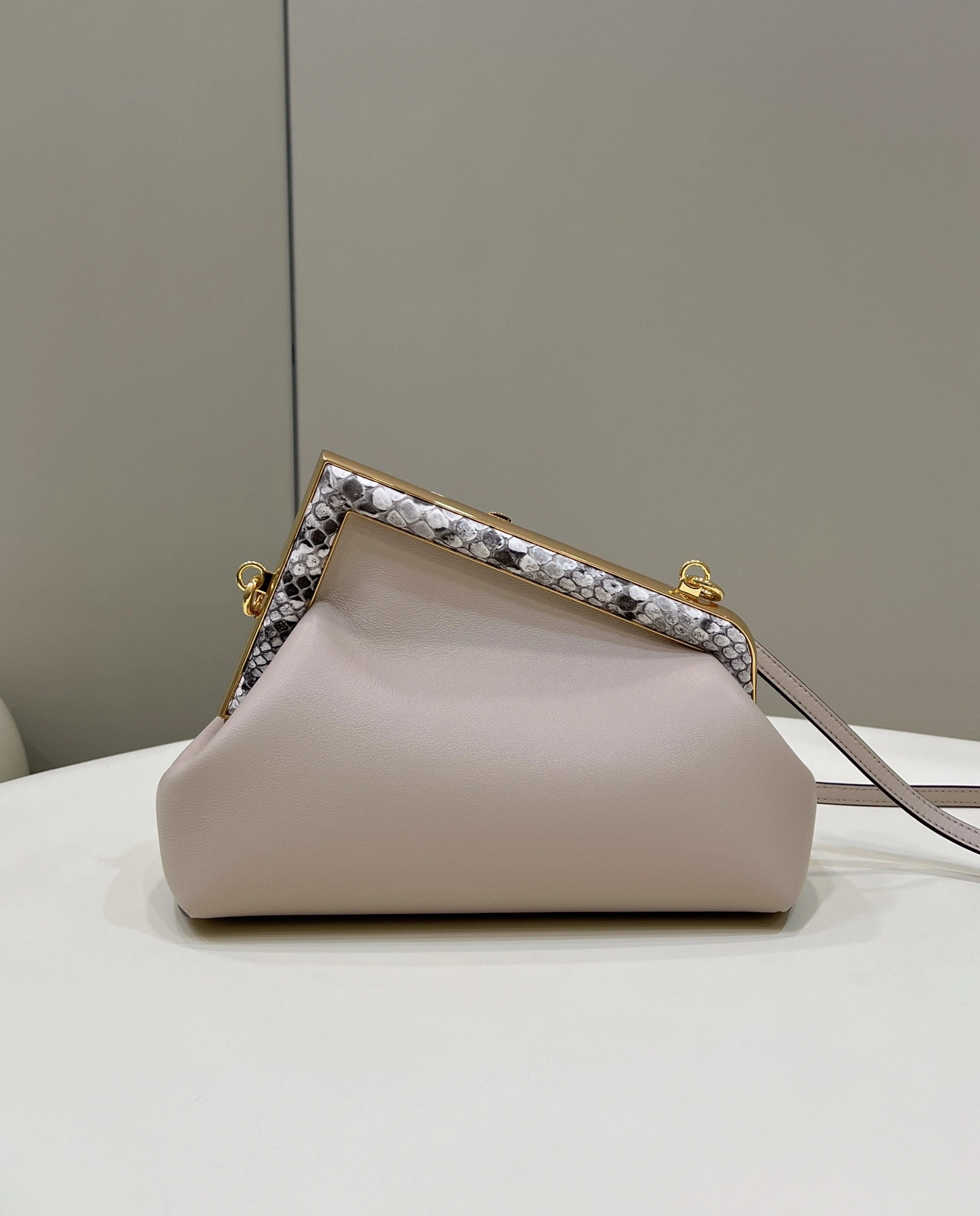 Mirror quality Fendi Satchel Bags