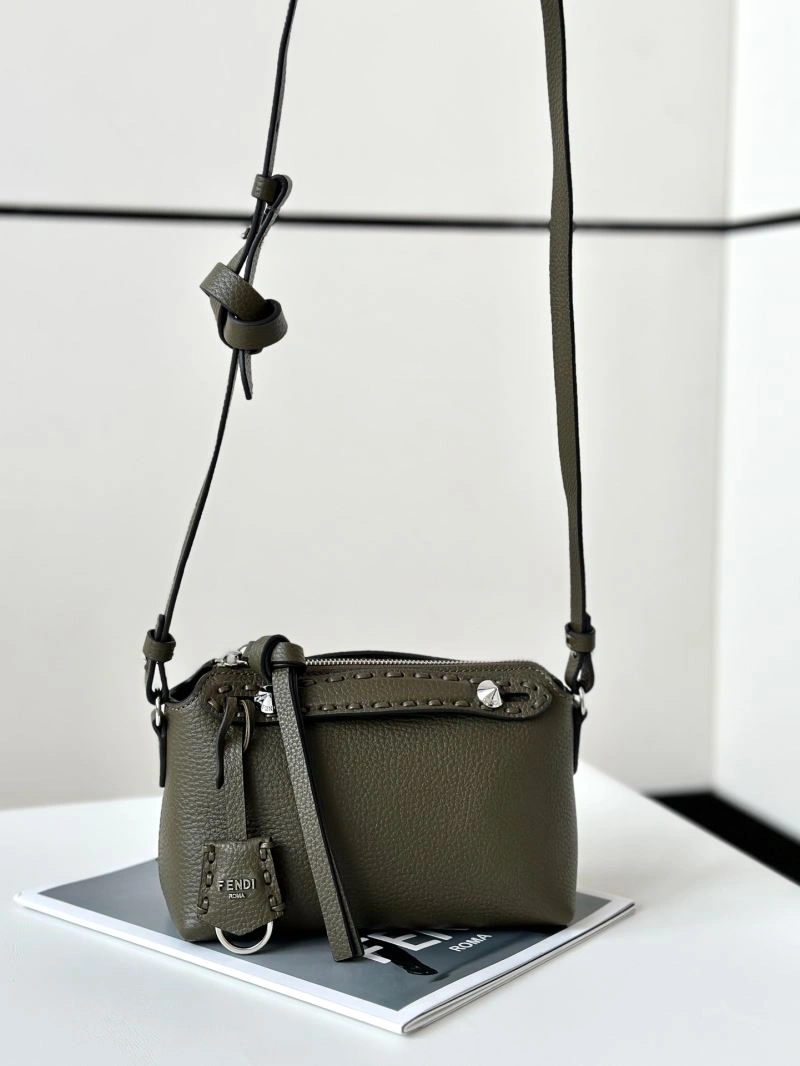 Accurate model Fendi Satchel Bags