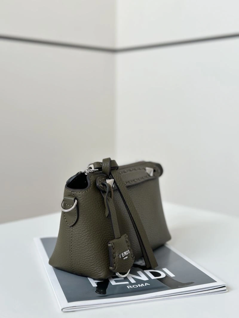 Accurate model Fendi Satchel Bags
