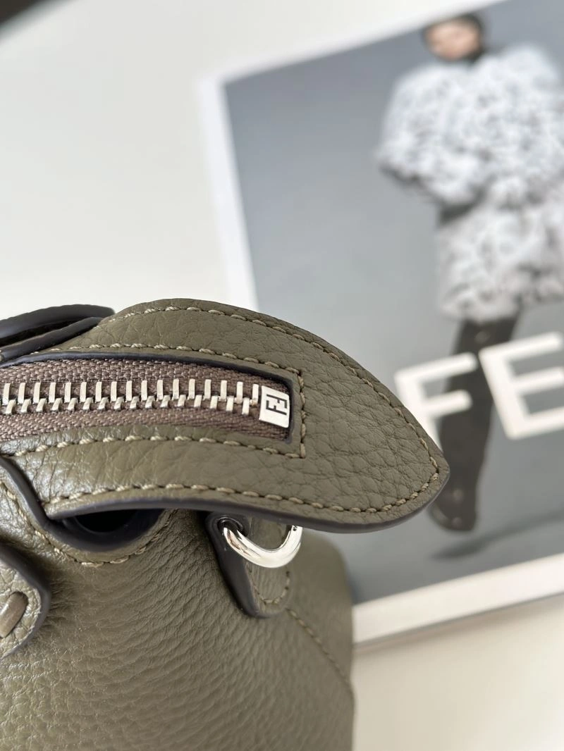 Accurate model Fendi Satchel Bags