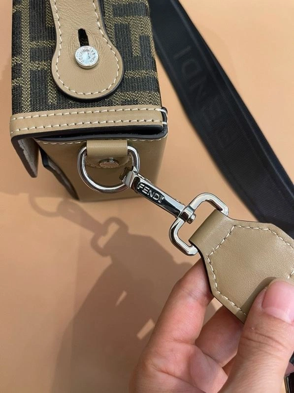 Inexpensive Fendi Satchel Bags