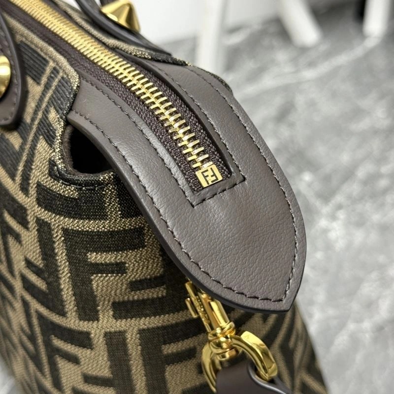 Accurate model Fendi Satchel Bags