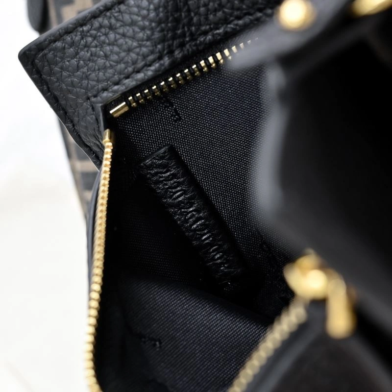 High accuracy Fendi Shopping Bags